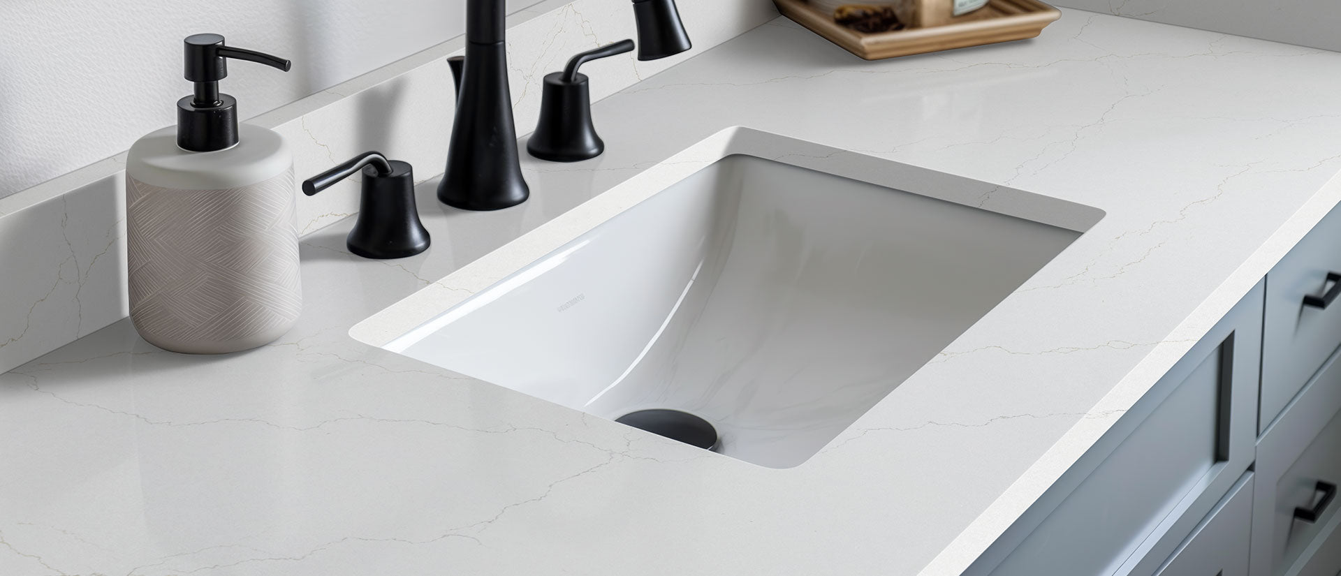 Buy Calacatta Adonia Msi Q for only $1,495.00 at Zicana Boutique