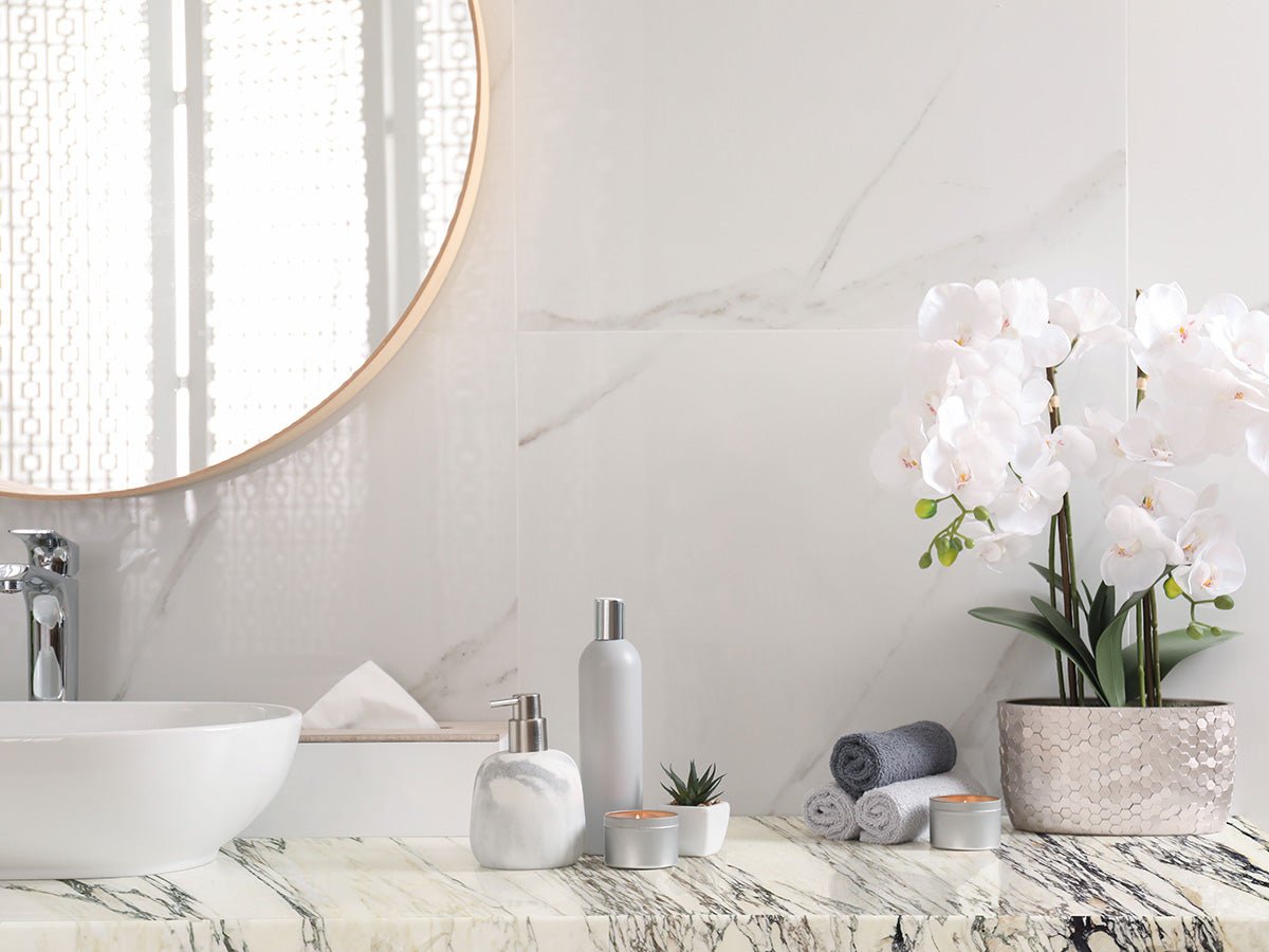 Buy Calacatta Monet Marble for $6,319 at Zicana Boutique
