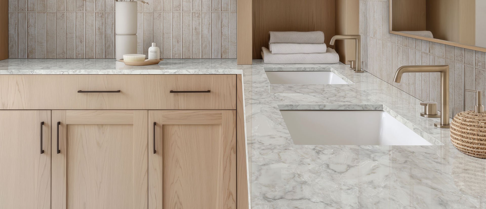 Buy Calacatta Ocellio Msi Q for $2,345 at Zicana Boutique