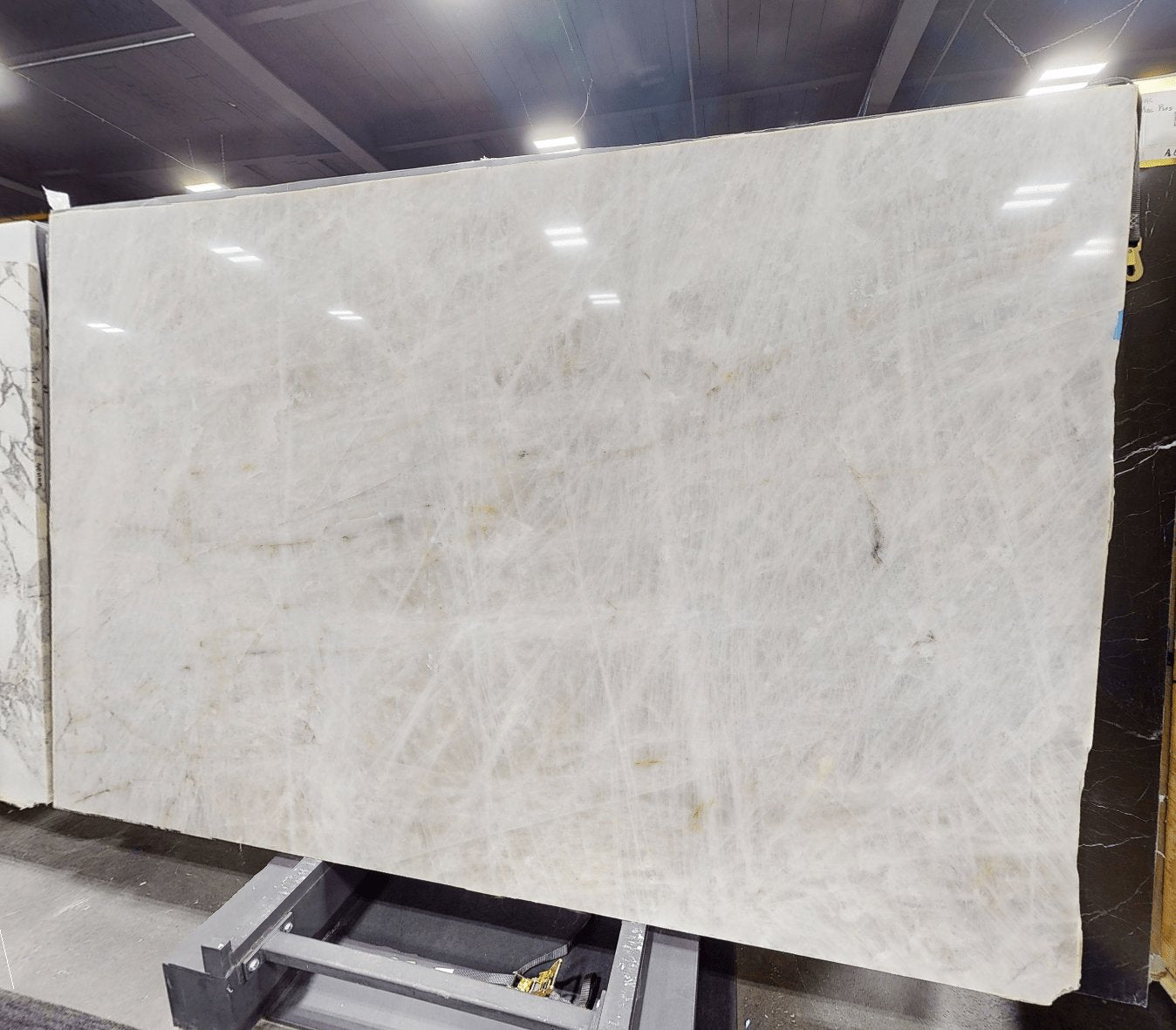 Cristallo Quartzite – Zicana Boutique