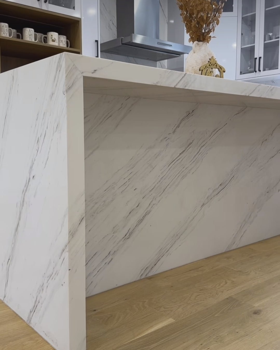 Buy Essence Emerstone for only $1,895.00 at Zicana Boutique